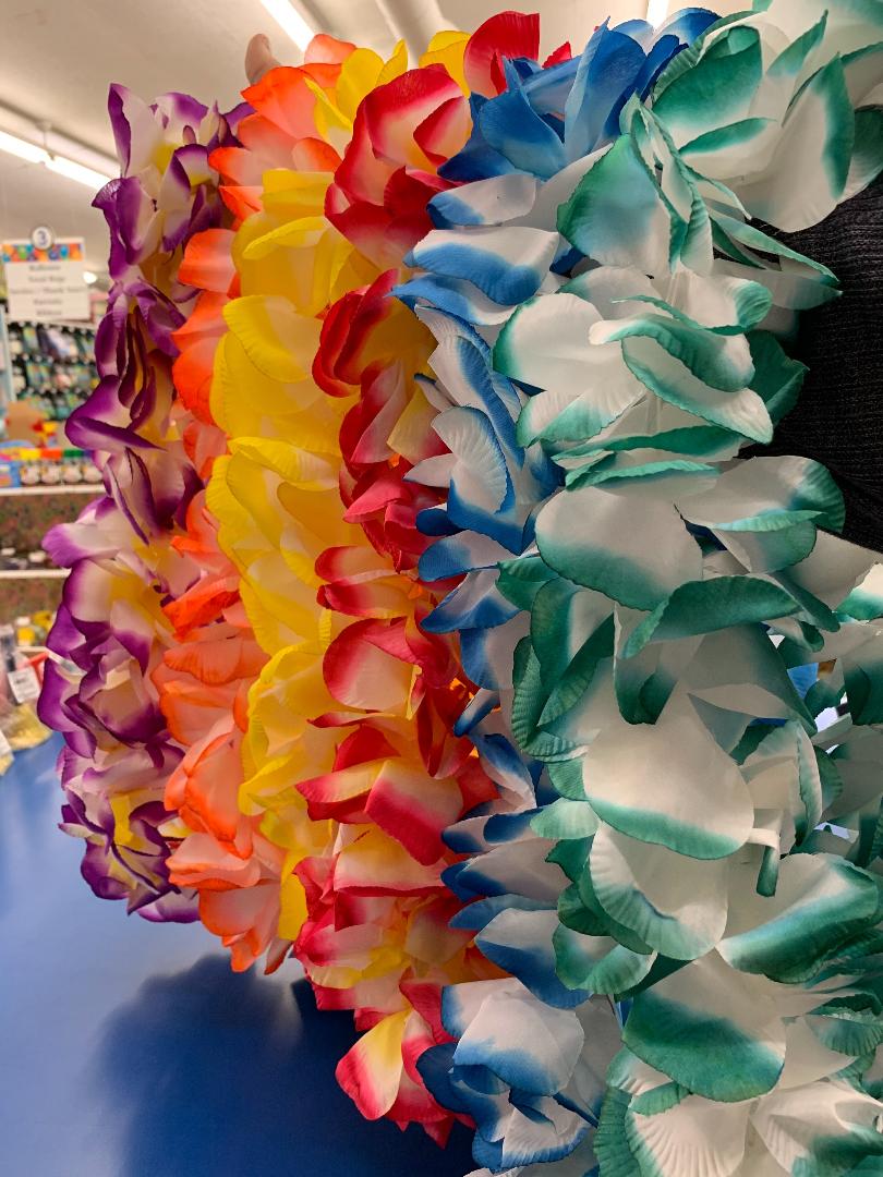 DELUXE TWO TONE HAWAIIAN LEI – HornerNovelty